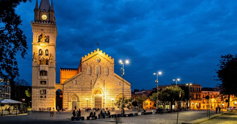 Max Pezzali Messina 2026: date, biglietti e scaletta del tour “Max ...