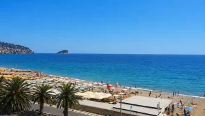 Spiaggia libera "Il Miglio Verde Beach" – spiaggia di Spotorno (Savona)