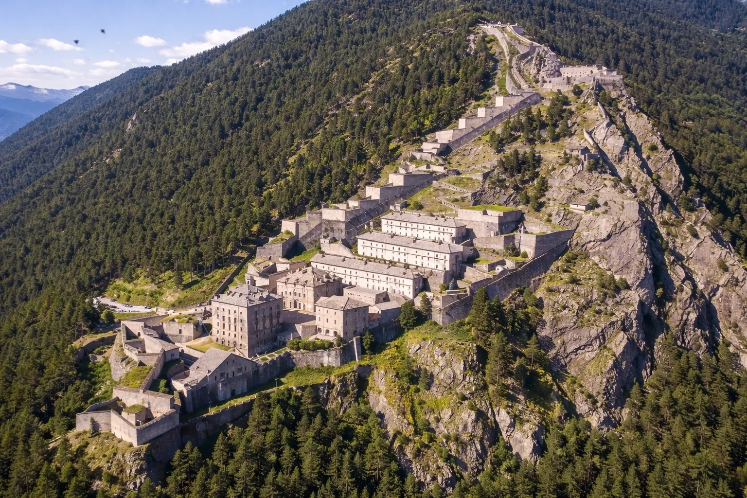 Visitare Forte di Fenestrelle: Orari, Prezzi e Visite Guidate 2026